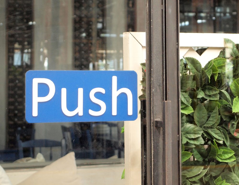 Window Signs | Grand River Sign Design
